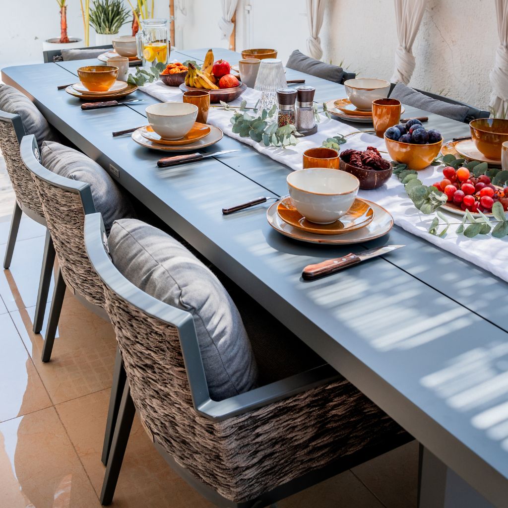 Buy Modern Outdoor Furniture Online UAE | Suncoast